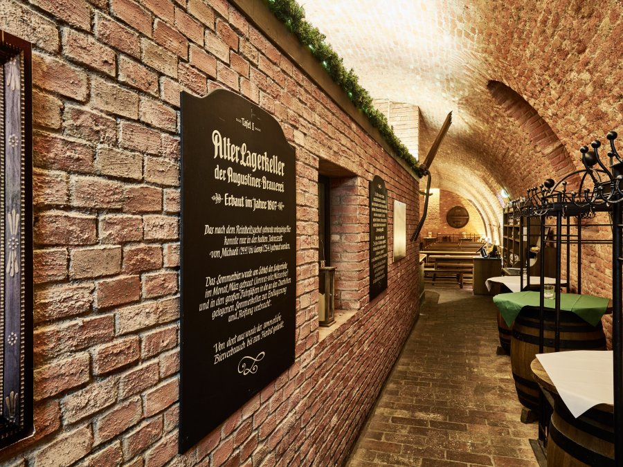 Der Lagerkeller | Augustiner Keller